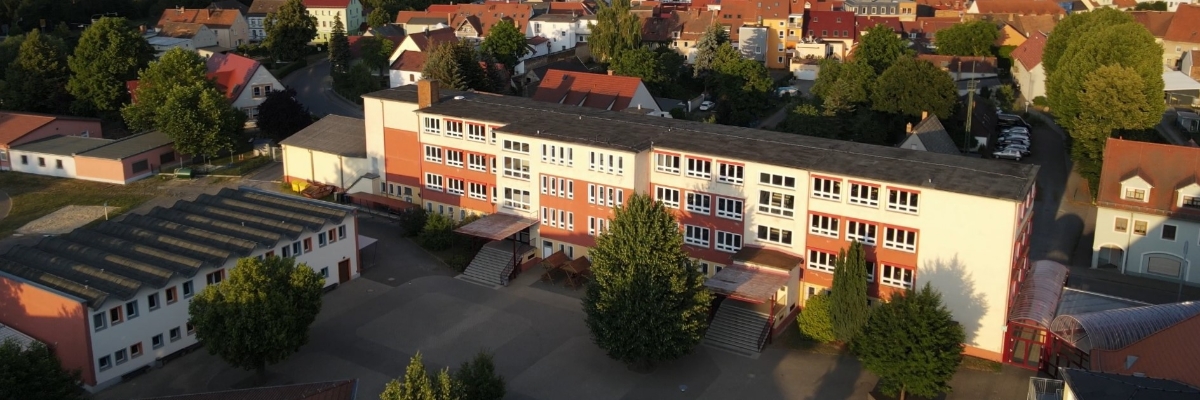 LEHRERIN SACHSEN | Sorbische Schulen in Sachsen